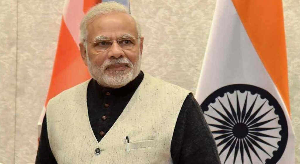 काशी में PM मोदी का बड़ा तोहफा, देश को मिलेंगी चार नई Vande Bharat ...